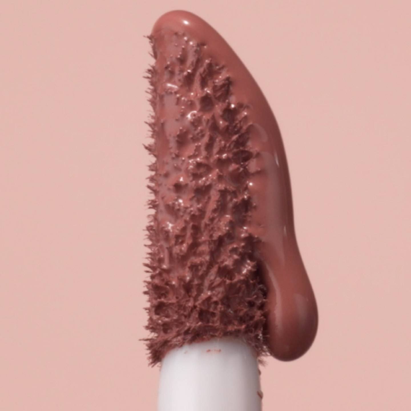 Maquillaje para labios: Lifter gloss hidratante - Maybelline